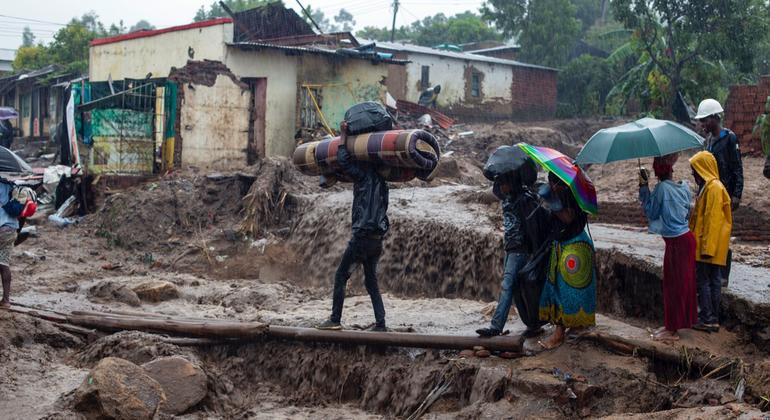 Avoiding Disaster in Dangerous World | Mirage News